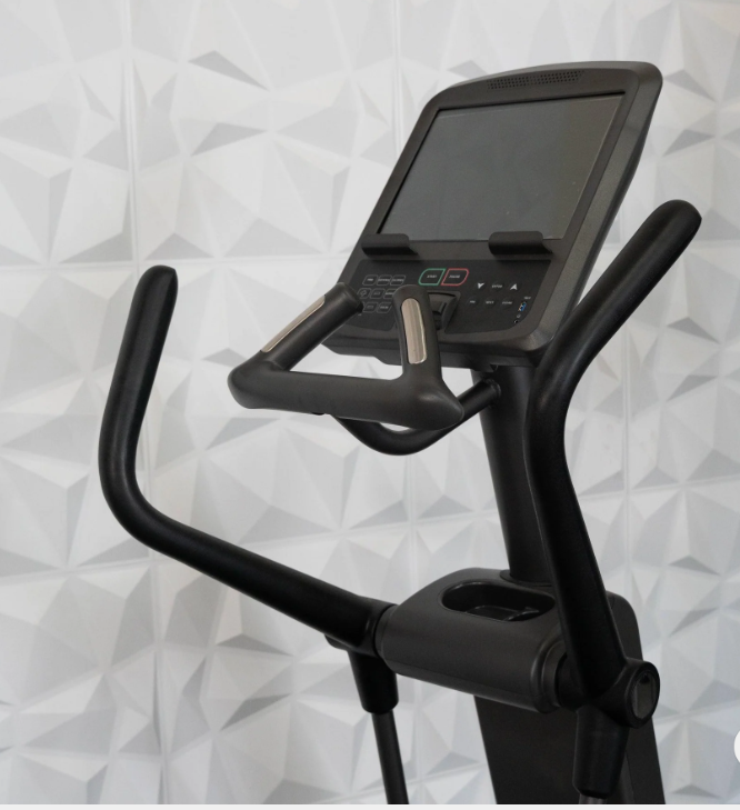 Commercial Elliptical Trainer - Touch Screen- Cardio - Cross Trainer ...
